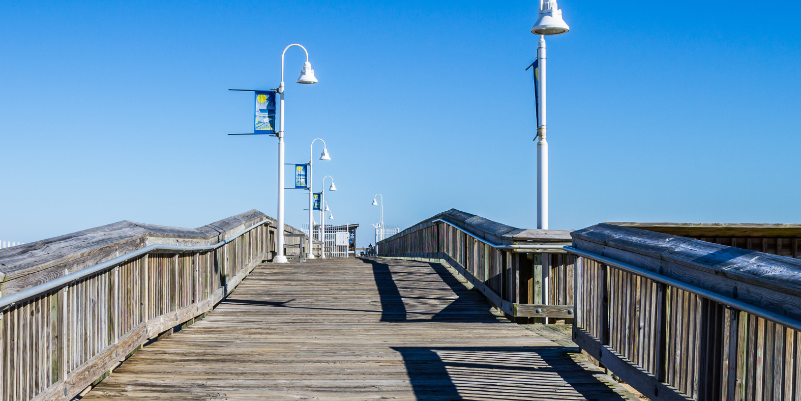 10 Wheelchair Accessible Beach Towns in the USA